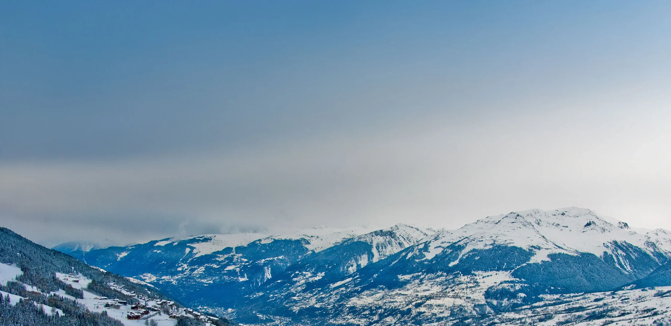Les Coches Ski Transfers | Skiing in Les Coches